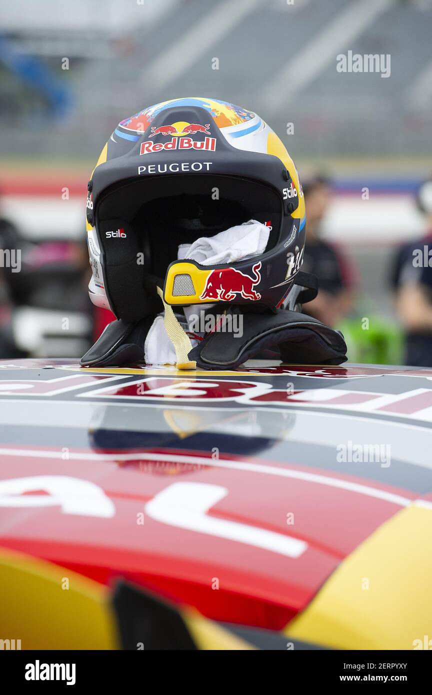 September 30, 2018: Kevin Hansen #71 with Team Peugeot Total, helmet ...