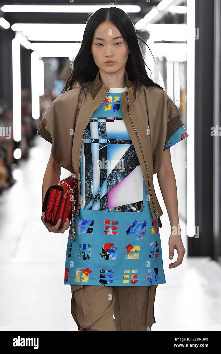 Hyun Ji Shin walks on the runway during the Louis Vuitton Fashion Show ...