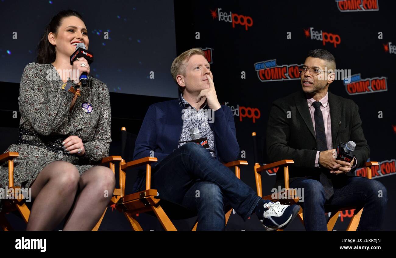 L-R: Actors Mary Chieffo, Anthony Rapp and Wilson Cruz attend the Star ...