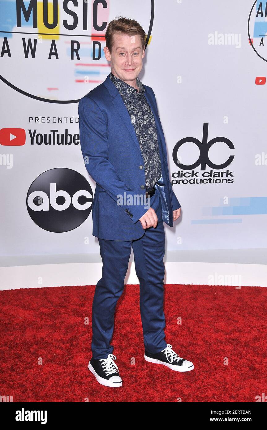 Macaulay Culkin at the 2018 American Music Awards held at Microsoft ...