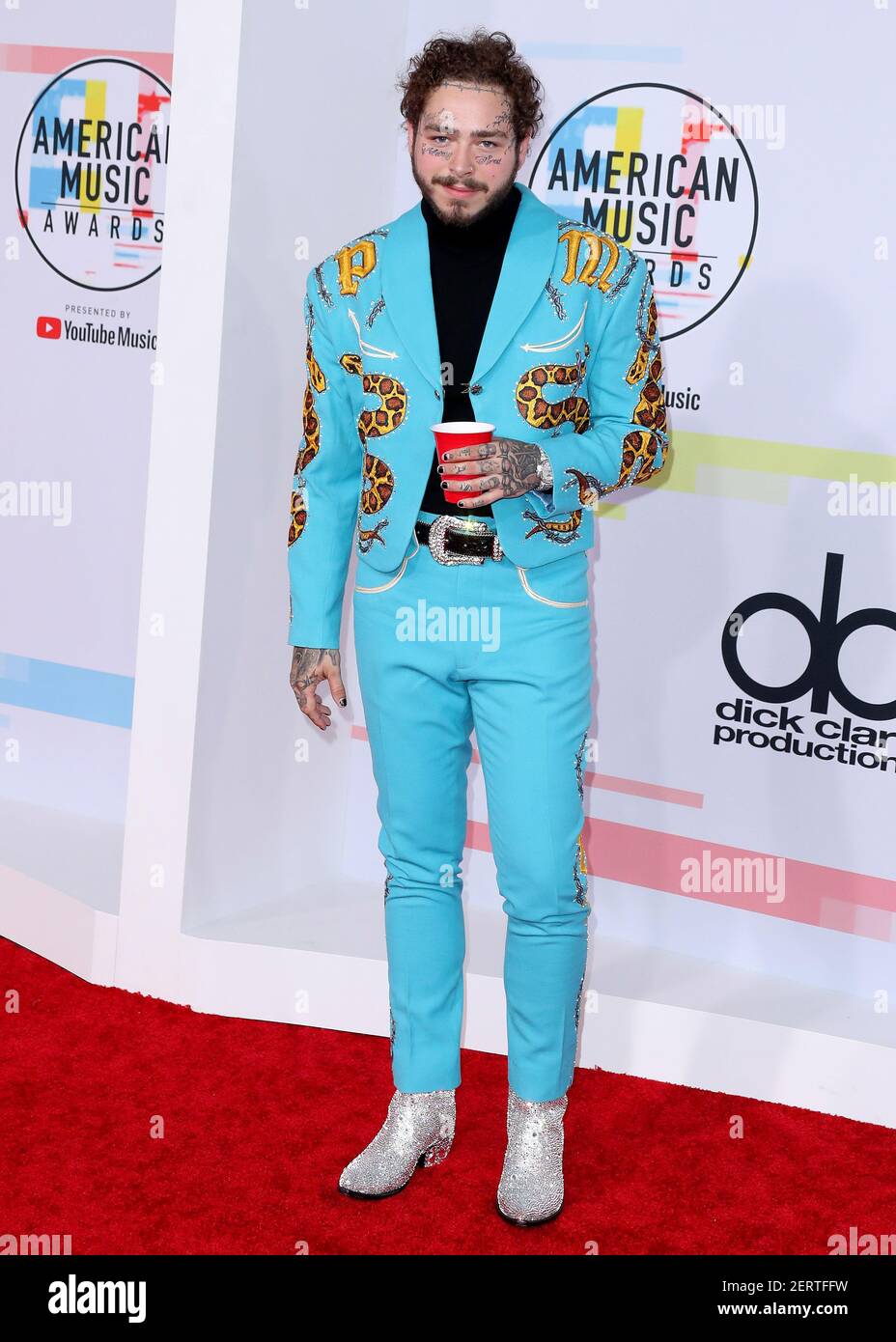LOS ANGELES - OCTOBER 9: Post Malone at the 2018 American Music Awards ...
