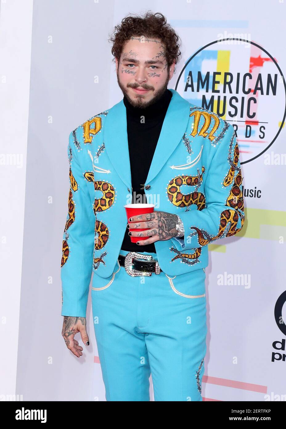 LOS ANGELES - OCTOBER 9: Post Malone at the 2018 American Music Awards ...