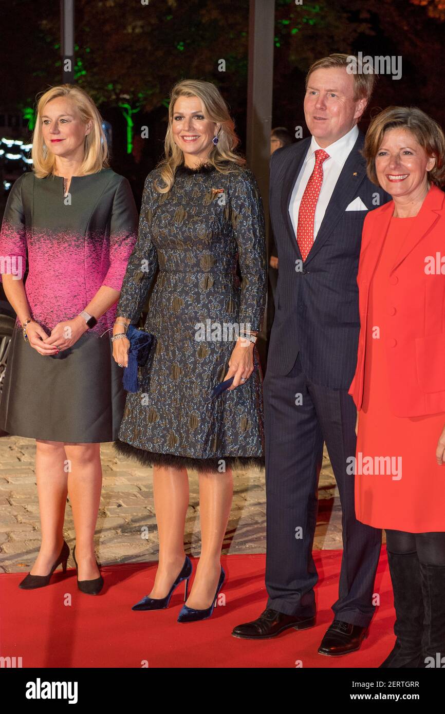 King Willem-Alexander and Queen Maxima during a trade dinner with Prime ...