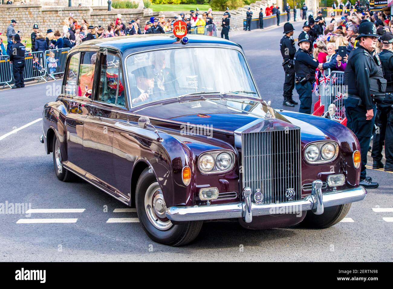 Car during the carriage procession after their royal wedding ceremony ...