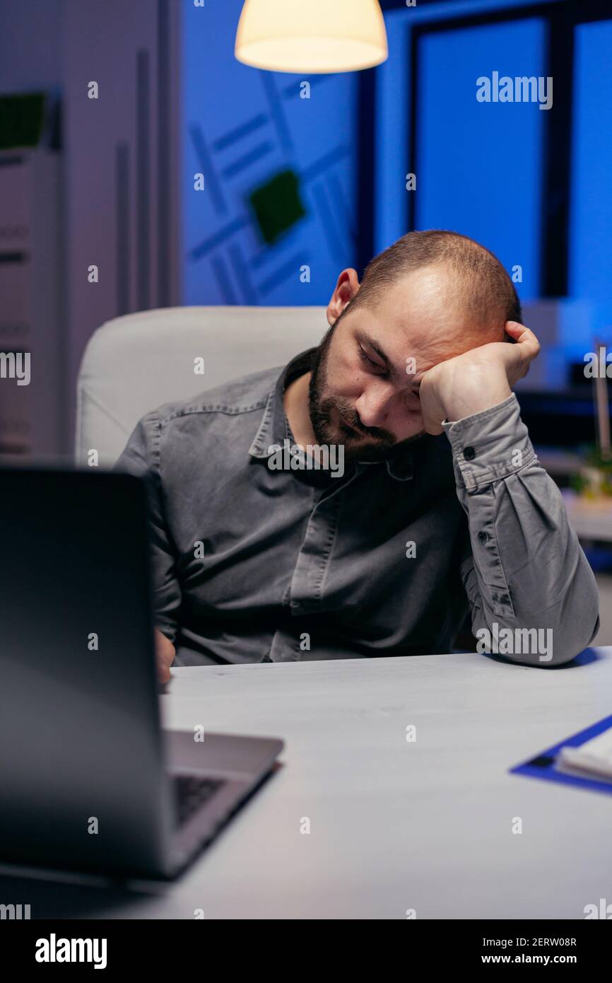 Employee napping hi-res stock photography and images - Alamy