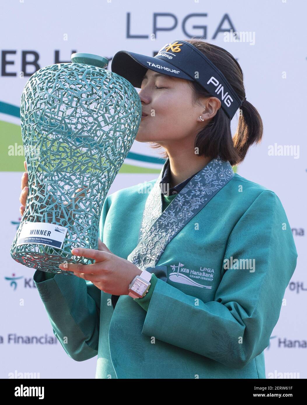 14 October 2018 - Incheon, South Korea : Chun In-Ji of South Korea, lifts her winners trophy ...