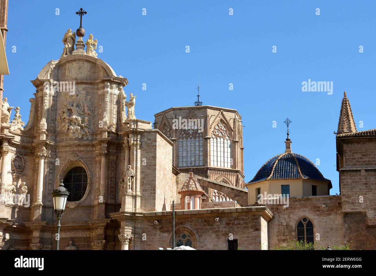 Frescoes on the arches hi-res stock photography and images - Alamy