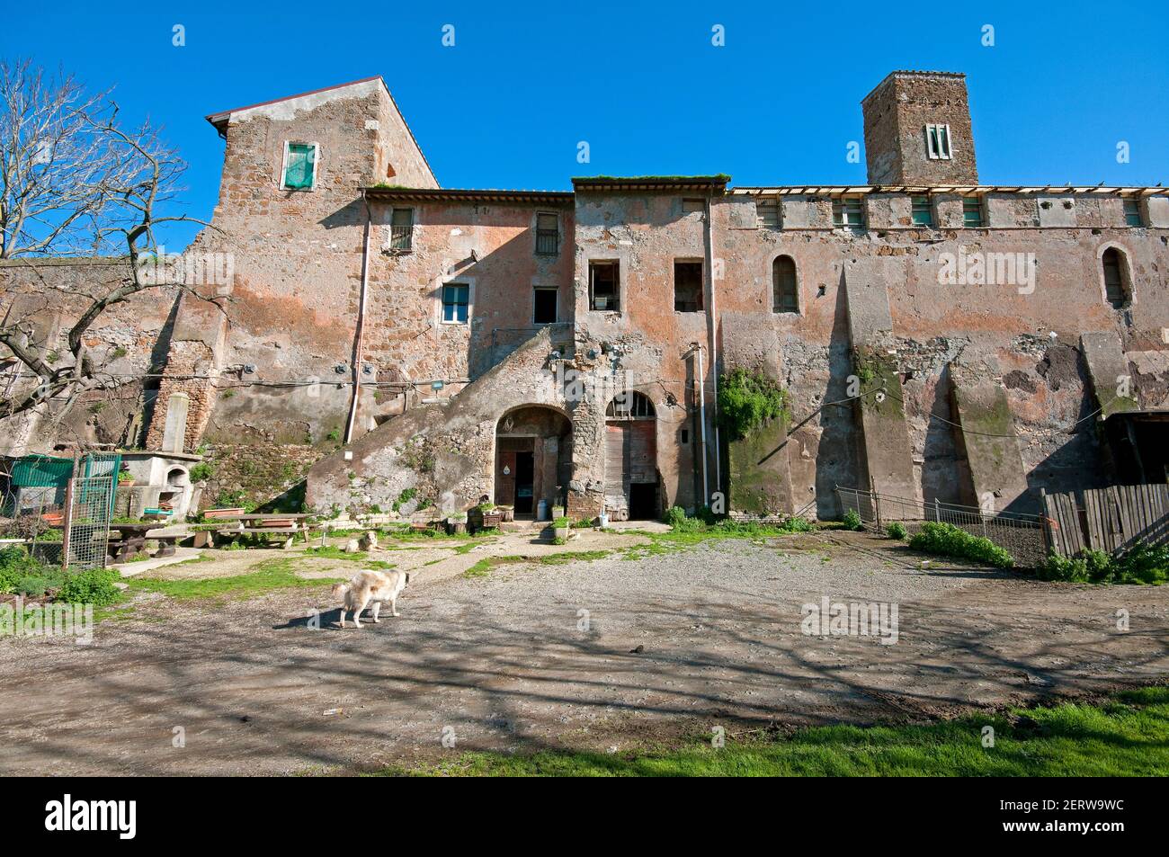 Casale della Vaccareccia, Caffarella Valley, Appia Antica Regional Park ...