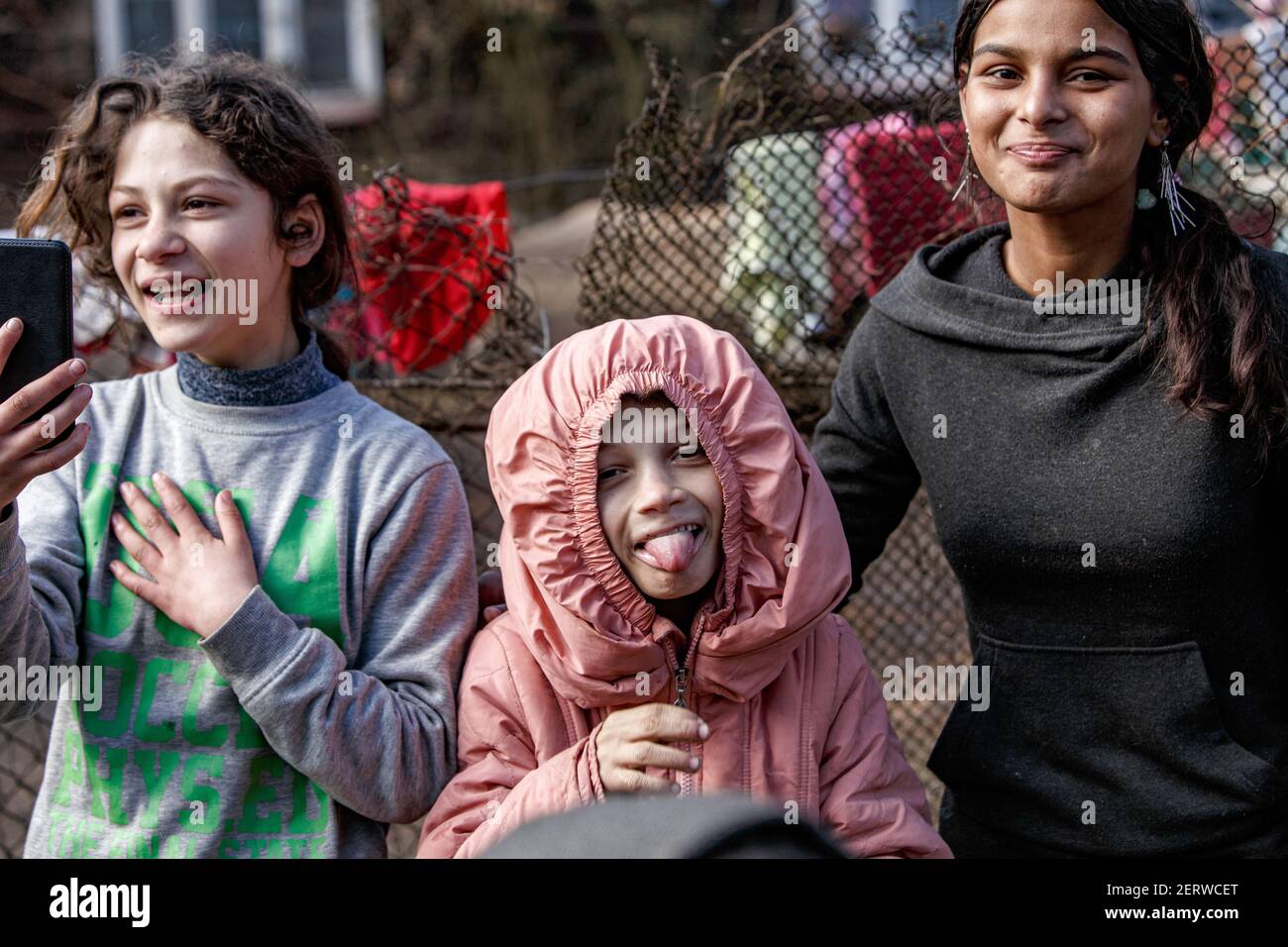 Roma girls hi-res stock photography and images - Alamy