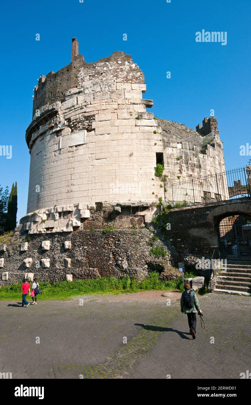 Tomb cecilia metella hi-res stock photography and images - Alamy