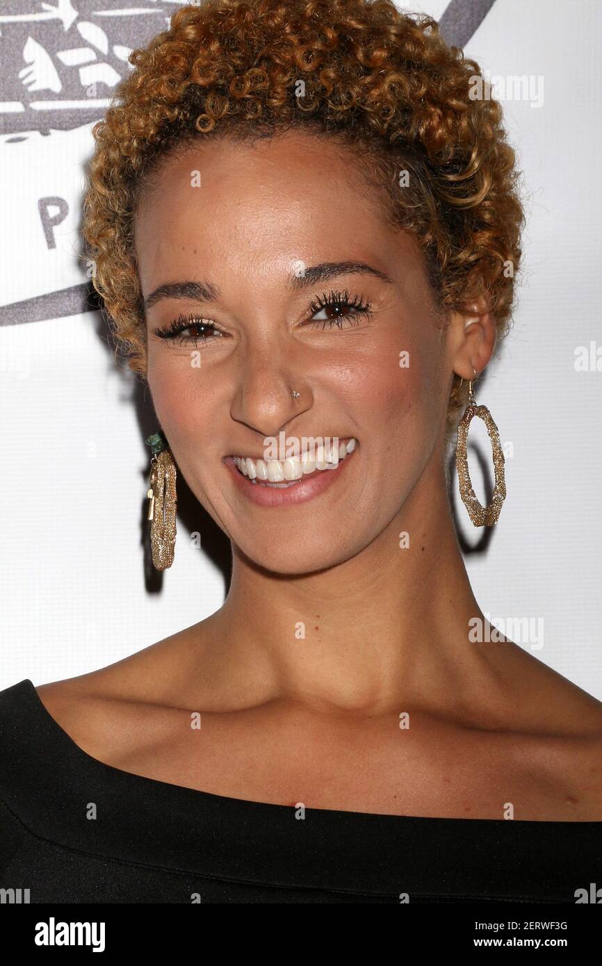 LOS ANGELES - OCT 16: Arin DeGroff at the Women Empowering Women - The ...