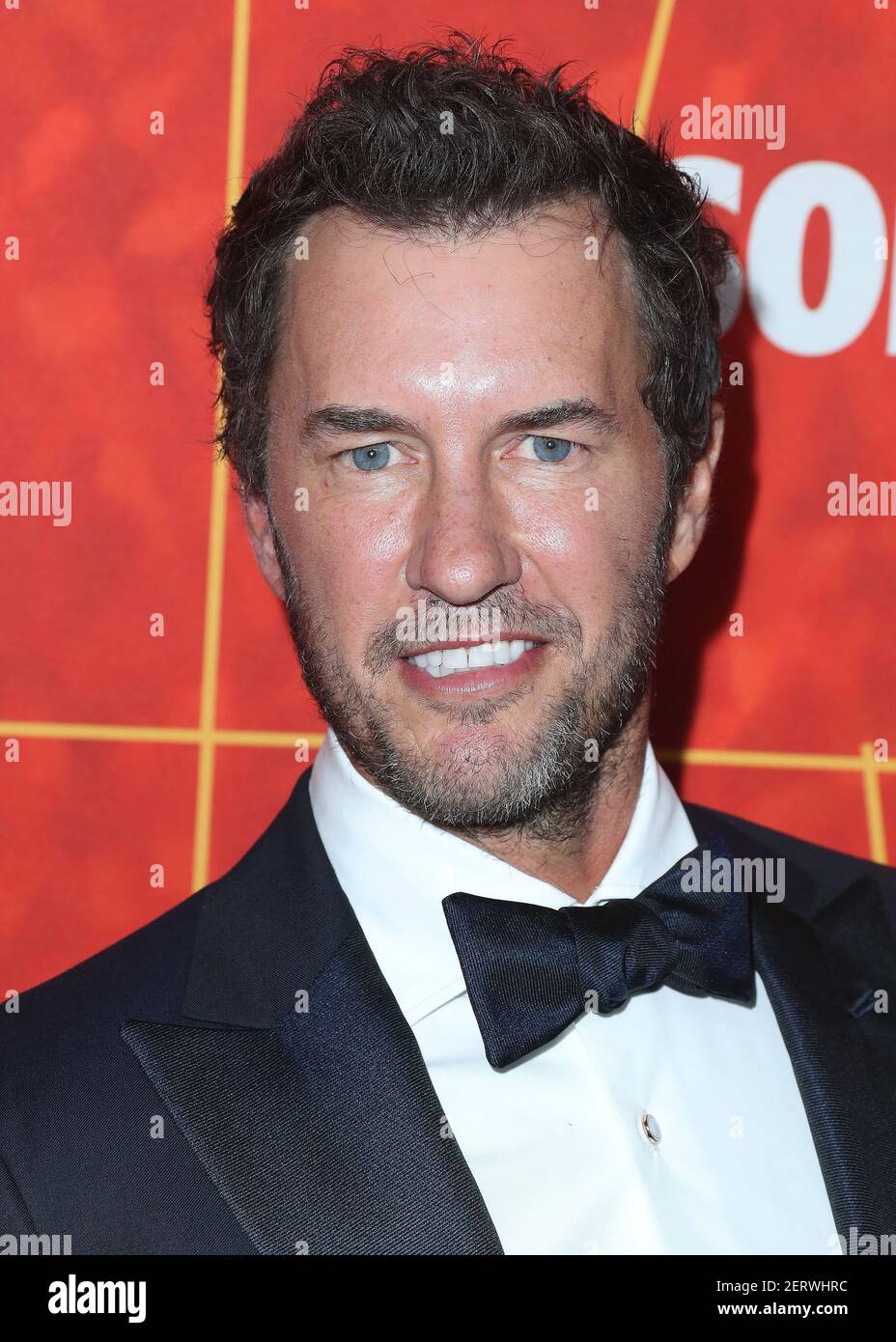 BEVERLY HILLS- OCTOBER 18: Honoree Blake Mycoskie at amfAR Gala Los ...