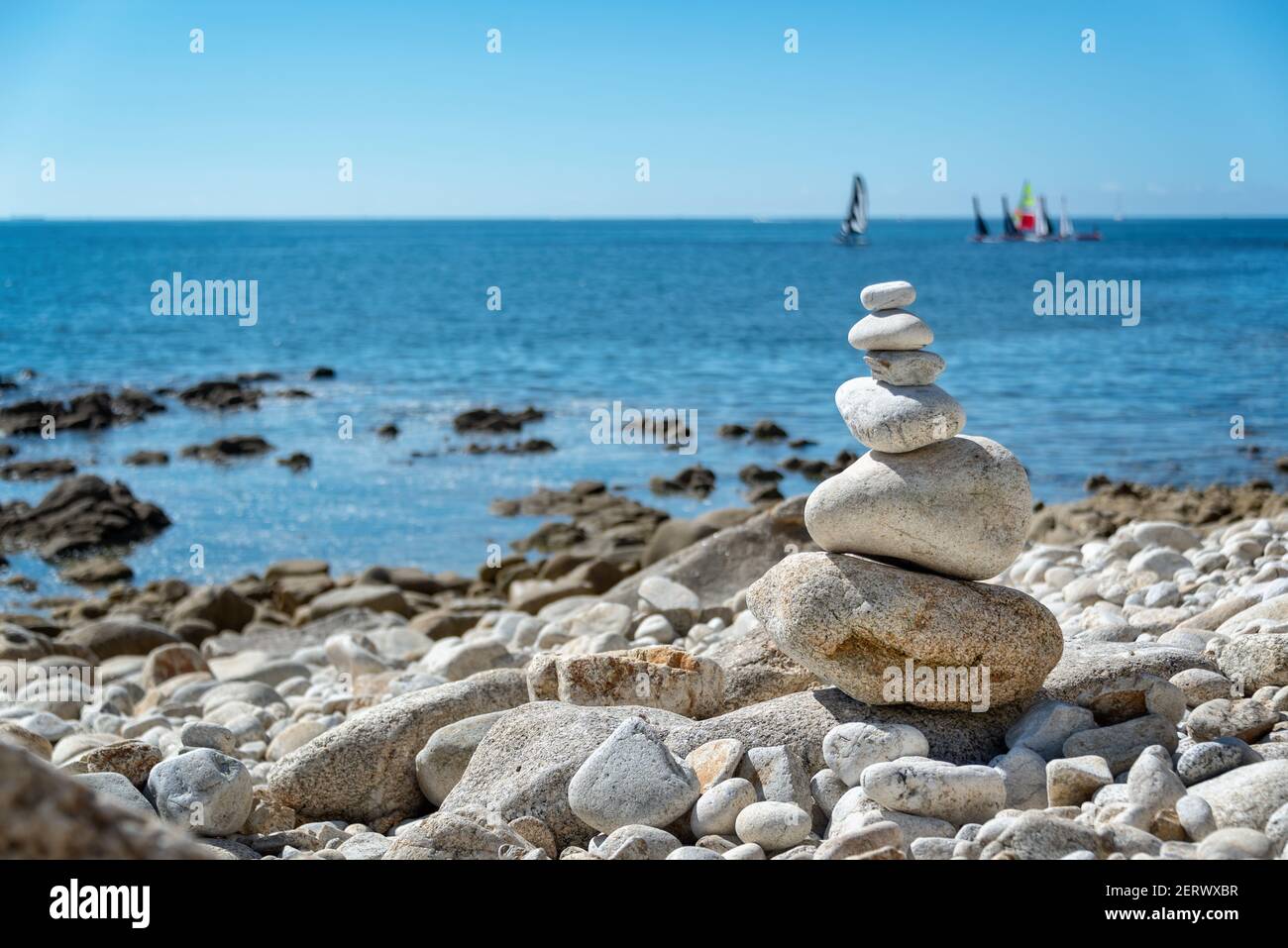Stones on beach pebbles hi-res stock photography and images - Alamy