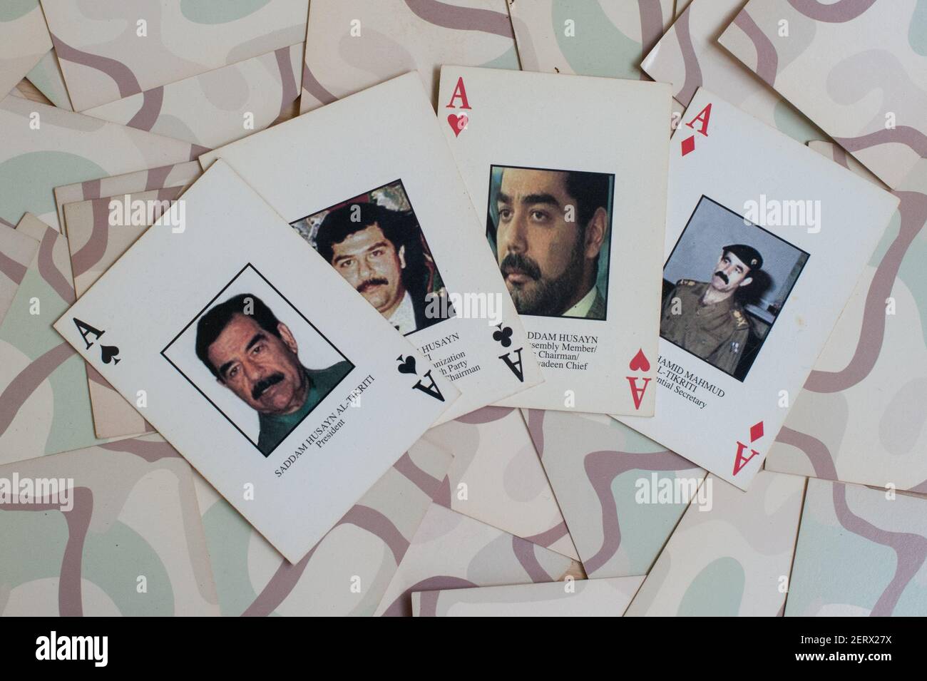 Iraqi playing cards hi-res stock photography and images - Alamy