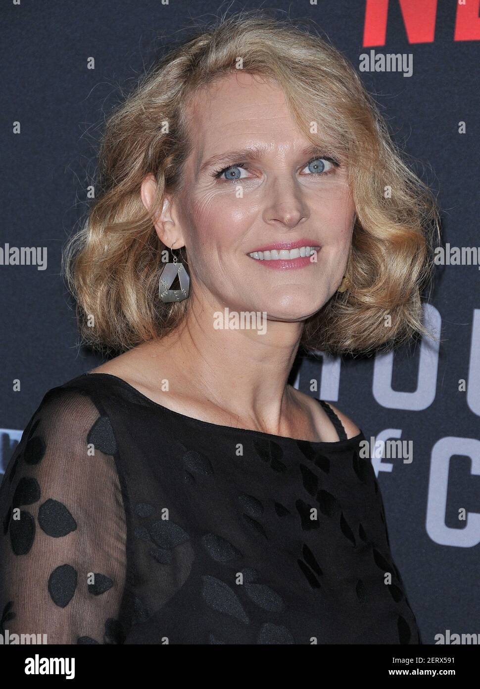 Melissa James Gibson arrives at Netflix's "House Of Cards" Season 6 Los ...