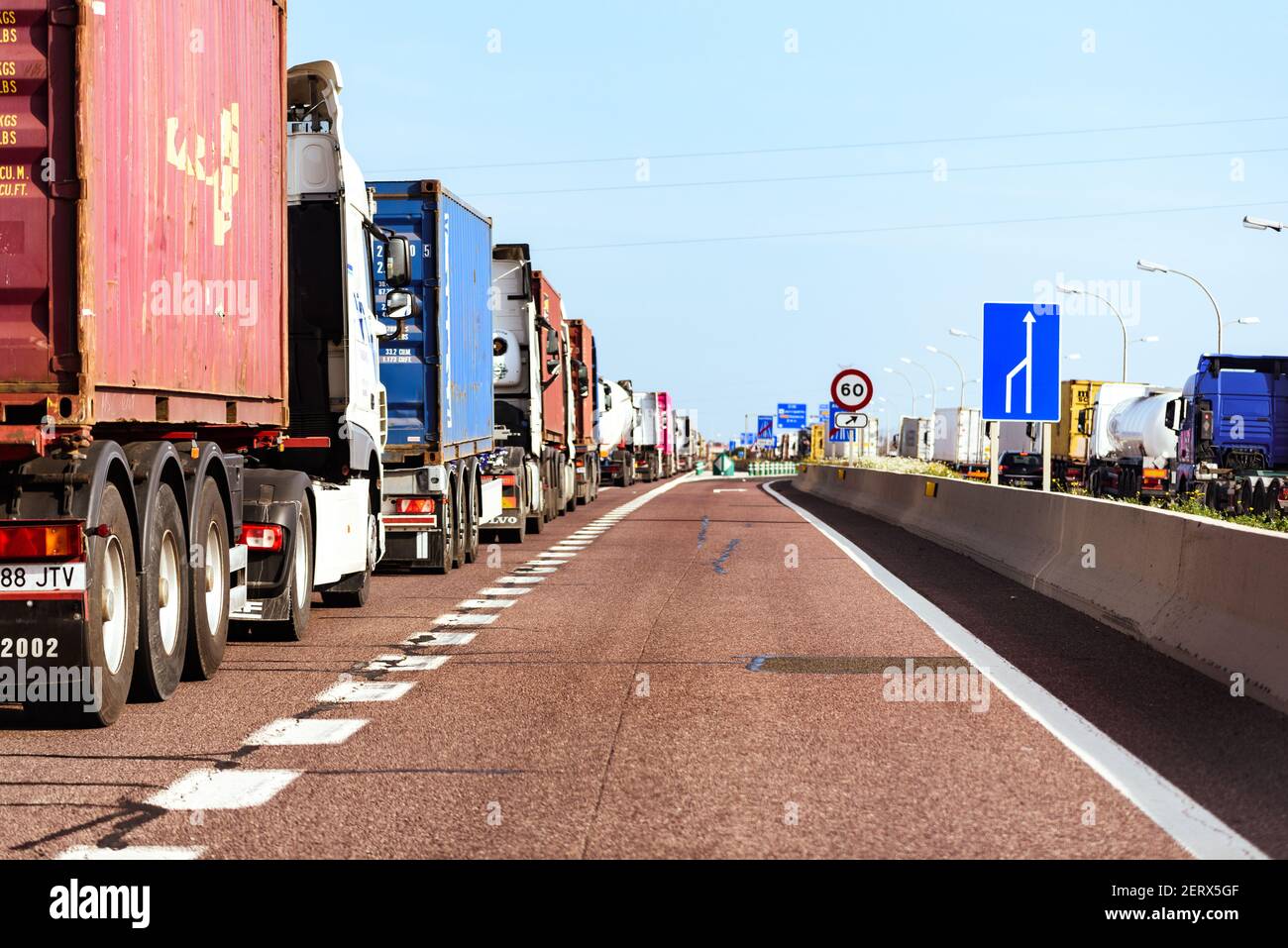Container port congestion hi-res stock photography and images - Alamy
