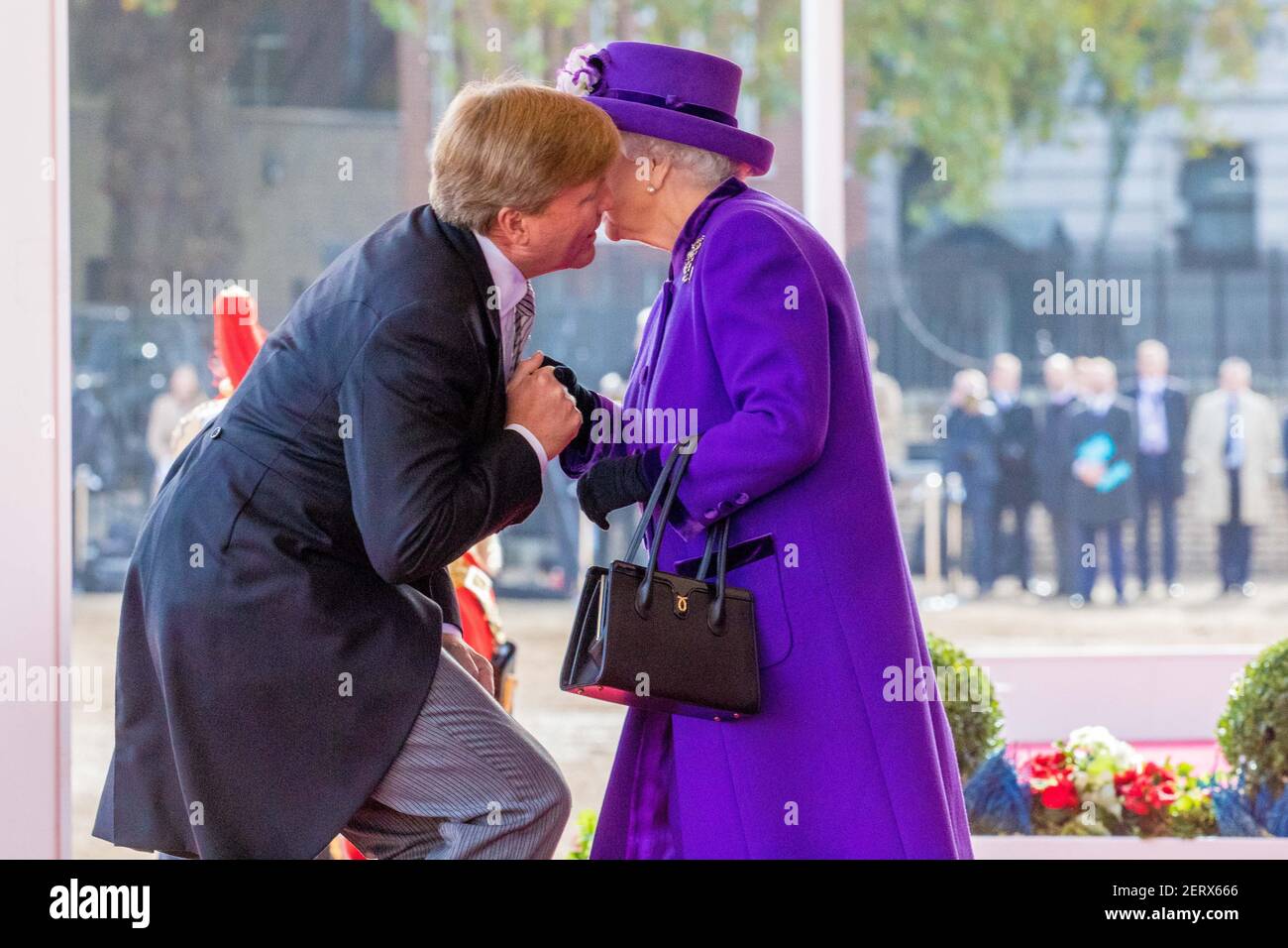 Queen Elizabeth II and King Willem-Alexander of the Netherlands during ...