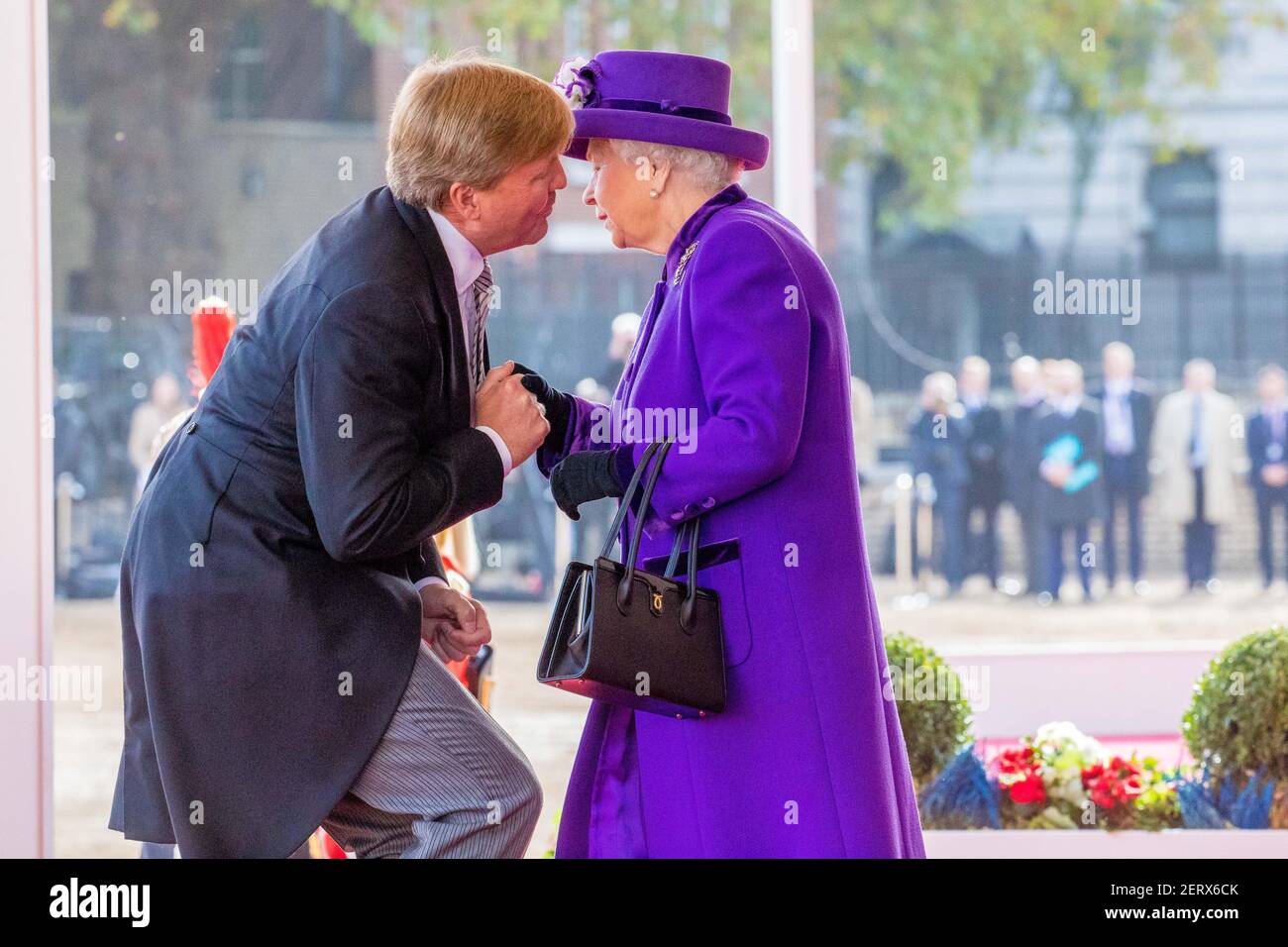 Queen Elizabeth II and King Willem-Alexander of the Netherlands during ...