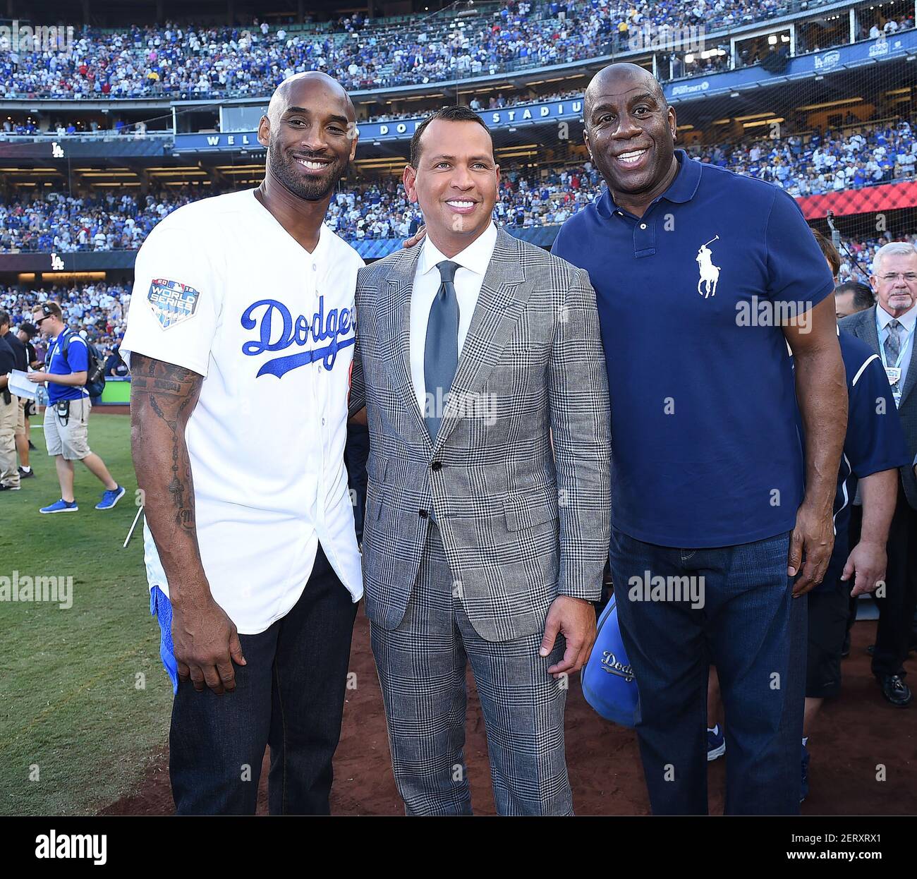 LOS ANGELES - OCTOBER 27: Kobe Bryant, Alex Rodriguez, and Earvin ...