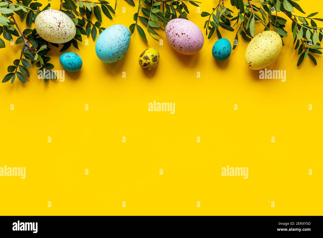 Abstract green spring easter background hi-res stock photography and ...