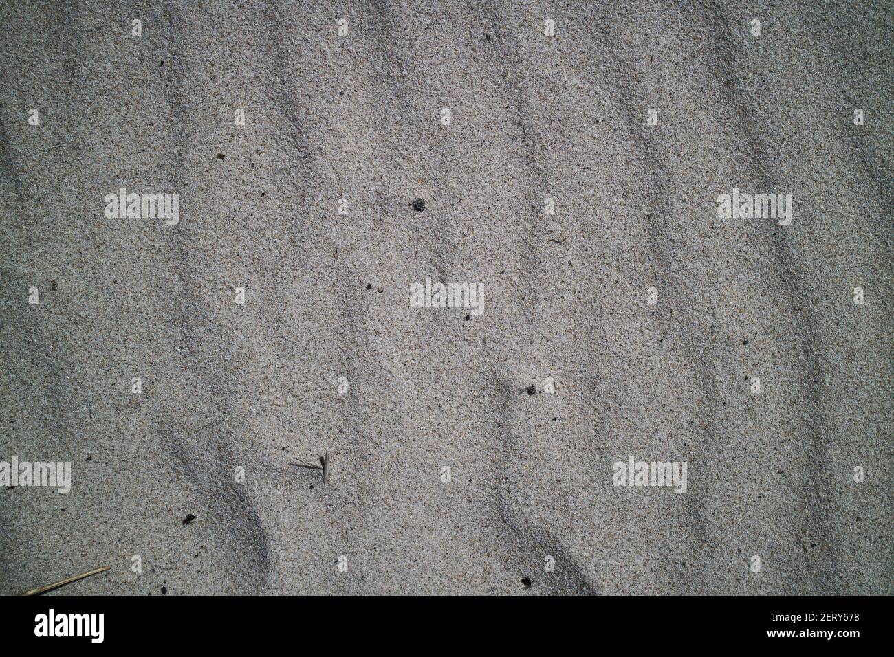 Patterns in the sand on the beach Stock Photo - Alamy