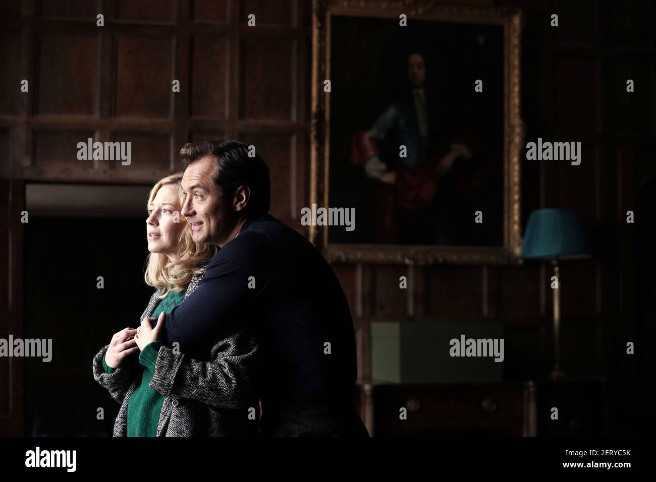 JUDE LAW and CARRIE COON in THE NEST (2020), directed by SEAN DURKIN ...