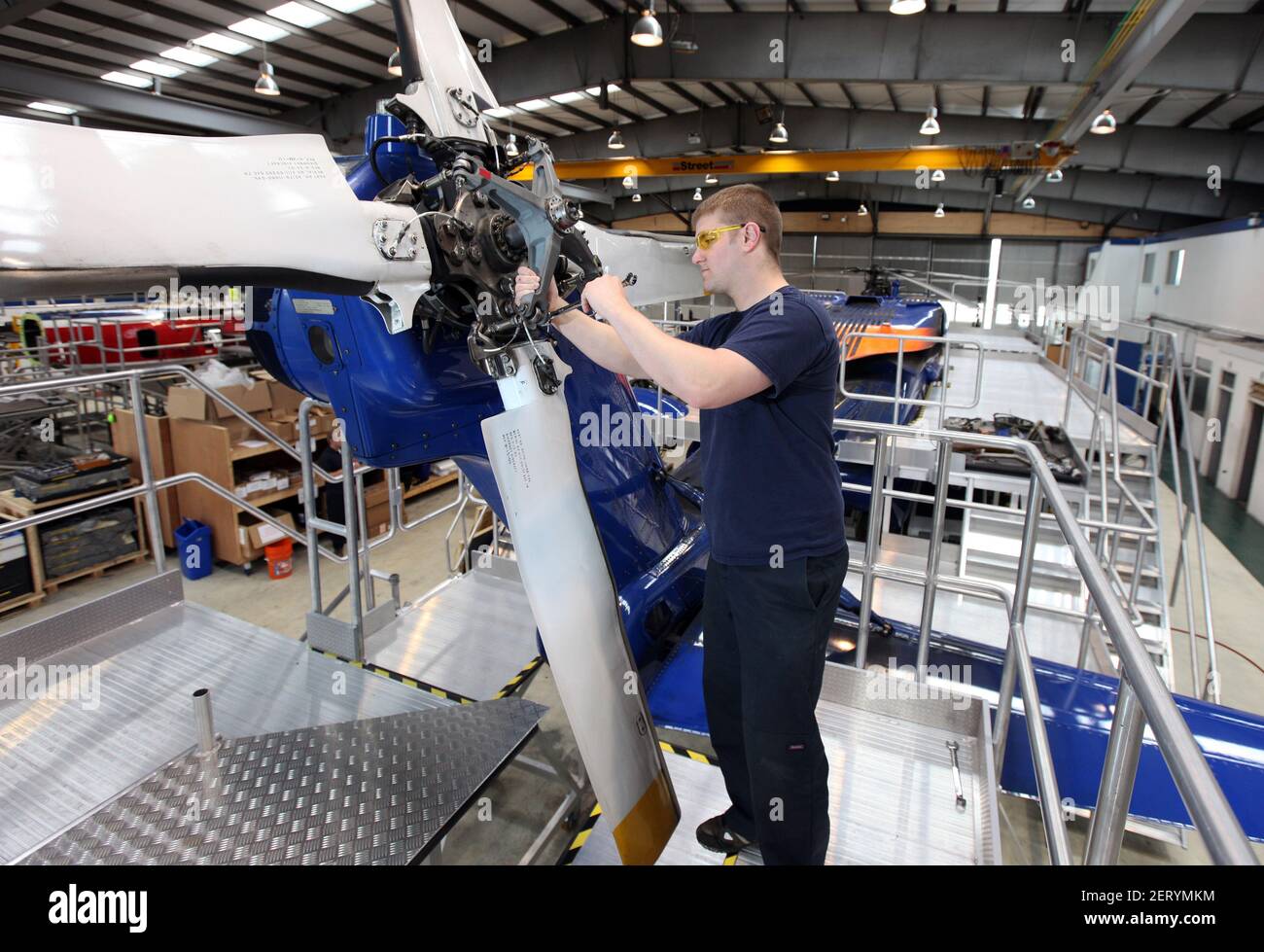 Rotor wing aircraft hi-res stock photography and images - Alamy