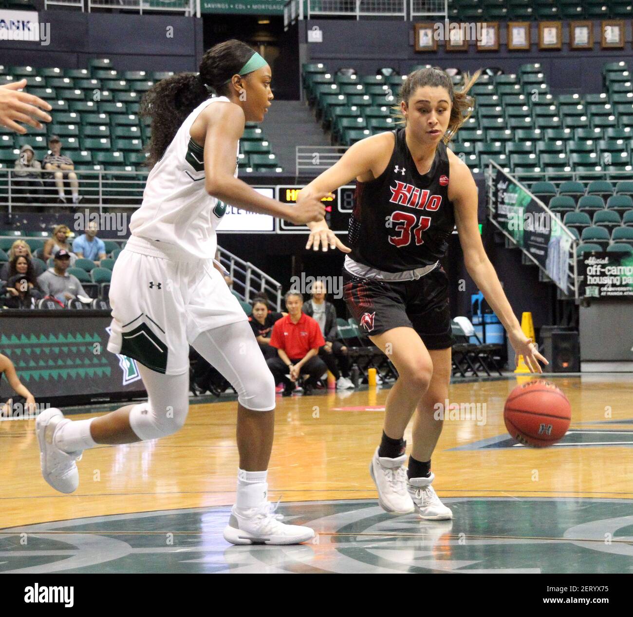 November 1, 2018 - Hawaii-Hilo Vulcans center Allie Navarette #31 ...