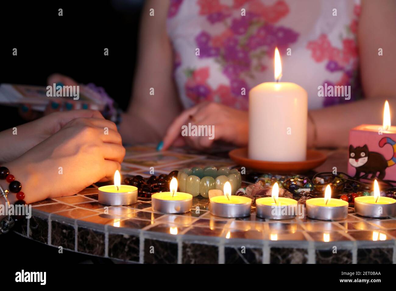 Fortune telling session, seeing the destiny and astrology. Female ...