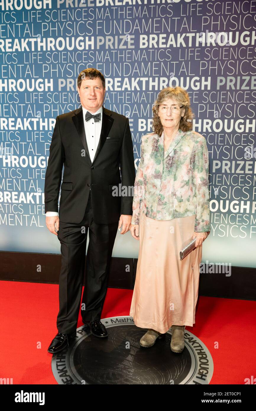 Dr. Ian Agol attends 7th Annual Breakthrough Prize Ceremony on November ...