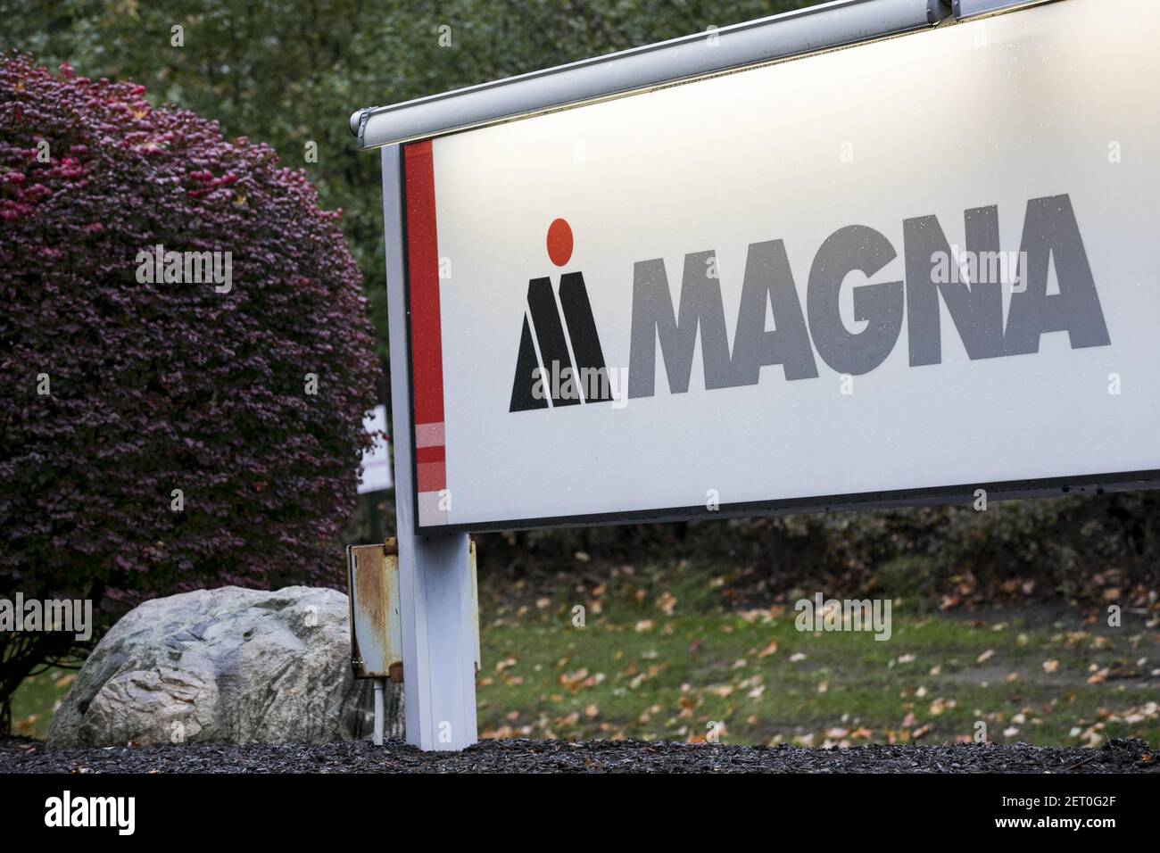Magna logo hi-res stock photography and images - Alamy