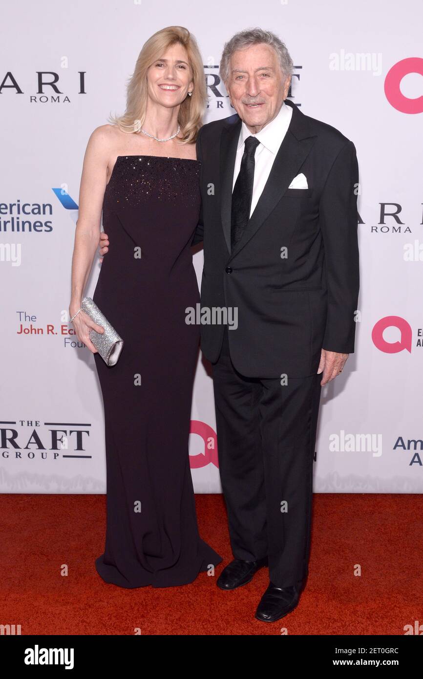 (L-R) Susan Crow and singer Tony Bennett attend the Elton John AIDS ...