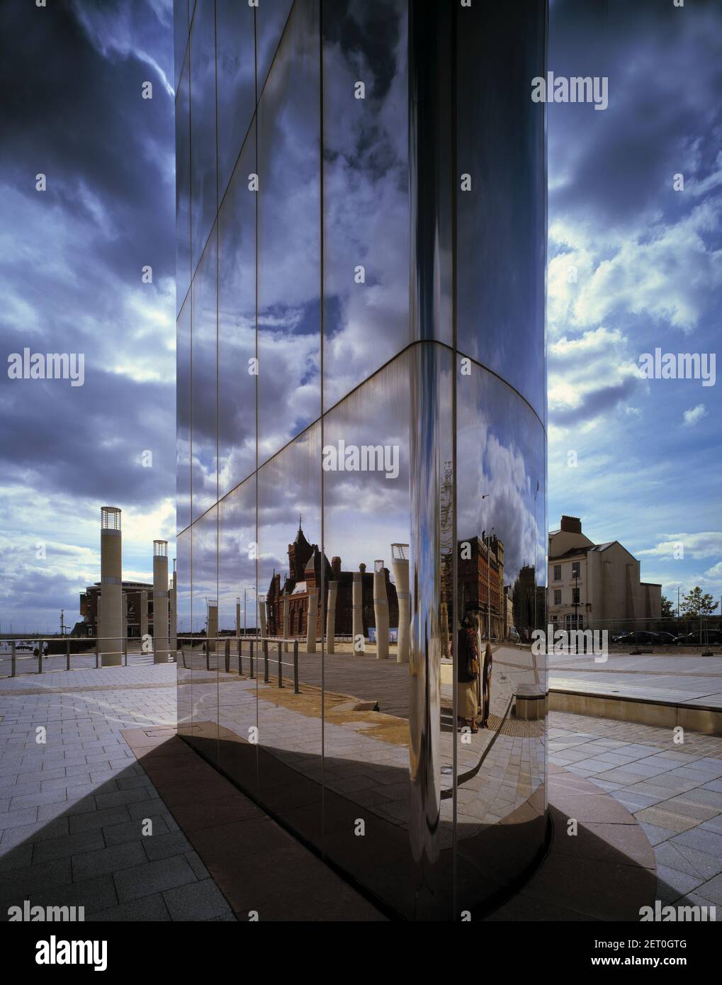Water tower with reflection of buildings, in Bute Place, Cardiff Bay ...