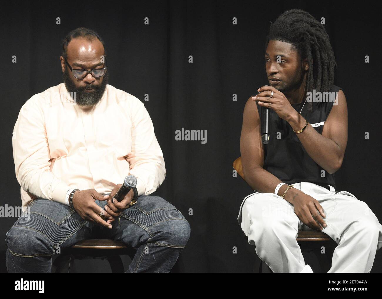 HOLLYWOOD, CA - NOVEMBER 7: Sterling "Scoop" Thornton and Justice ...