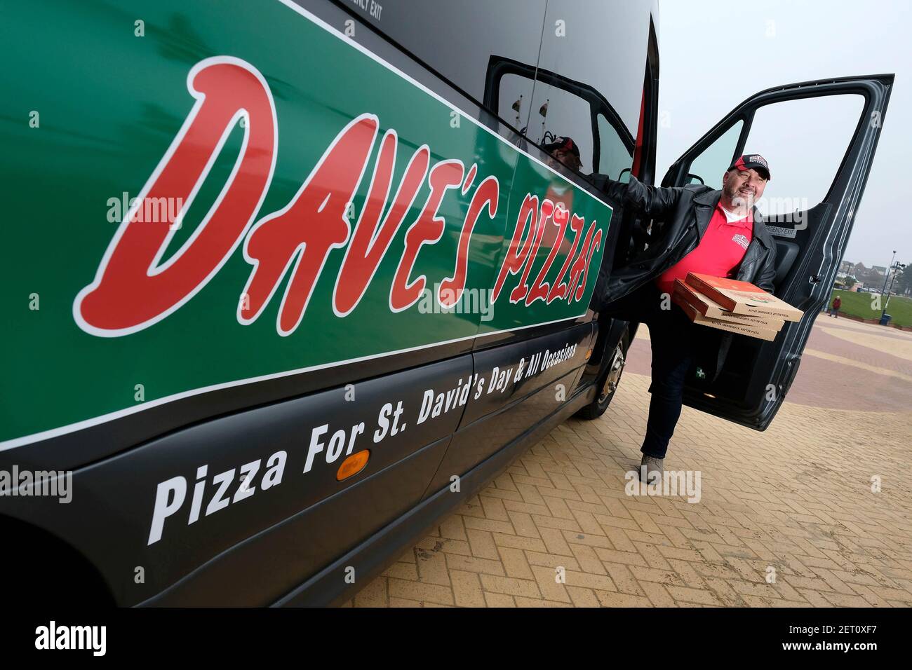 EDITORIAL USE ONLY 'Coach driver Dave' launches 'DaveÕs Pizzas ...