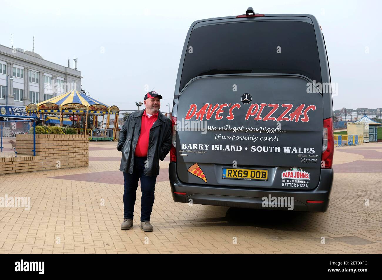 EDITORIAL USE ONLY 'Coach driver Dave' launches 'DaveÕs Pizzas ...