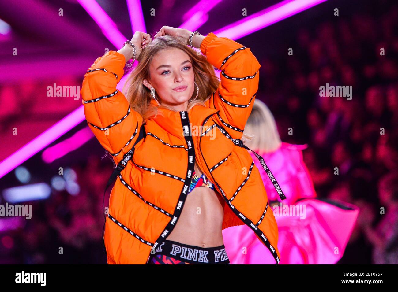 Model Willow Hand walks on the runway during the 2018 VictoriaÕs Secret ...