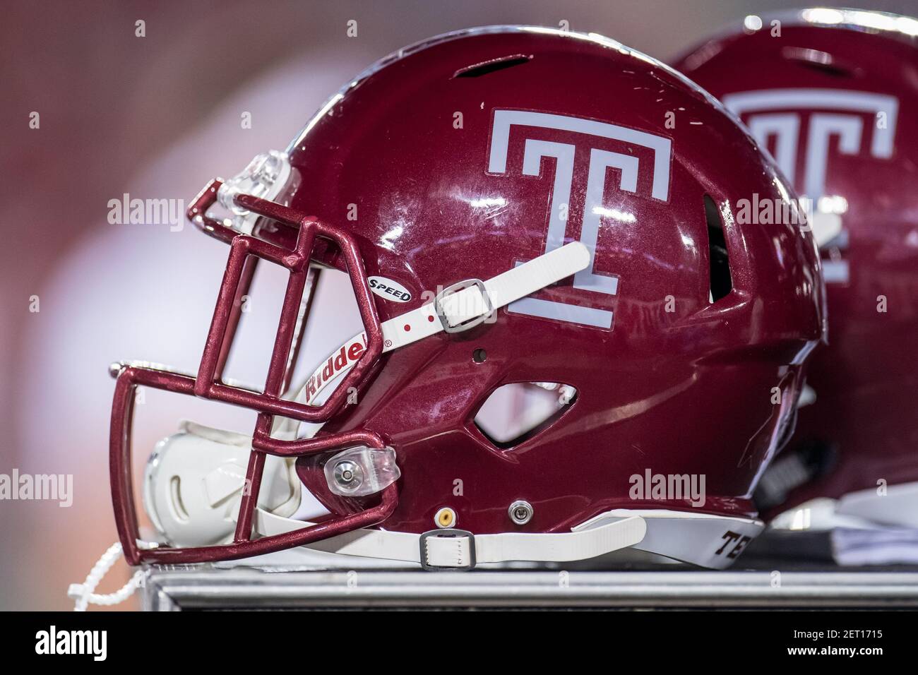 November 10, 2018: A Temple Owls helmet sits on the sideline during the ...