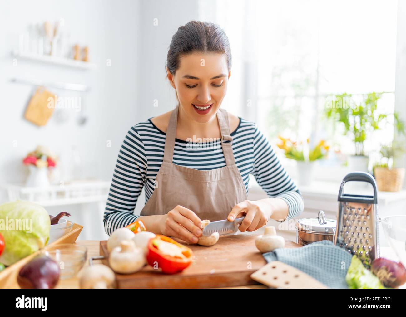 Meal Proper High Resolution Stock Photography and Images - Alamy