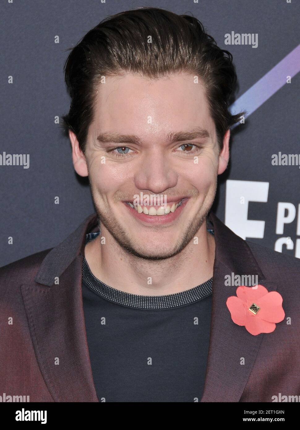 Dominic Sherwood arrives at the 2018 E! People's Choice Awards held at ...
