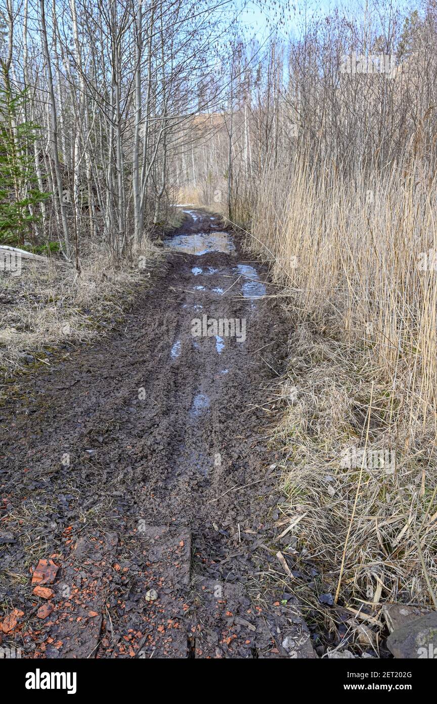Muddy tracks trail bike hi-res stock photography and images - Alamy