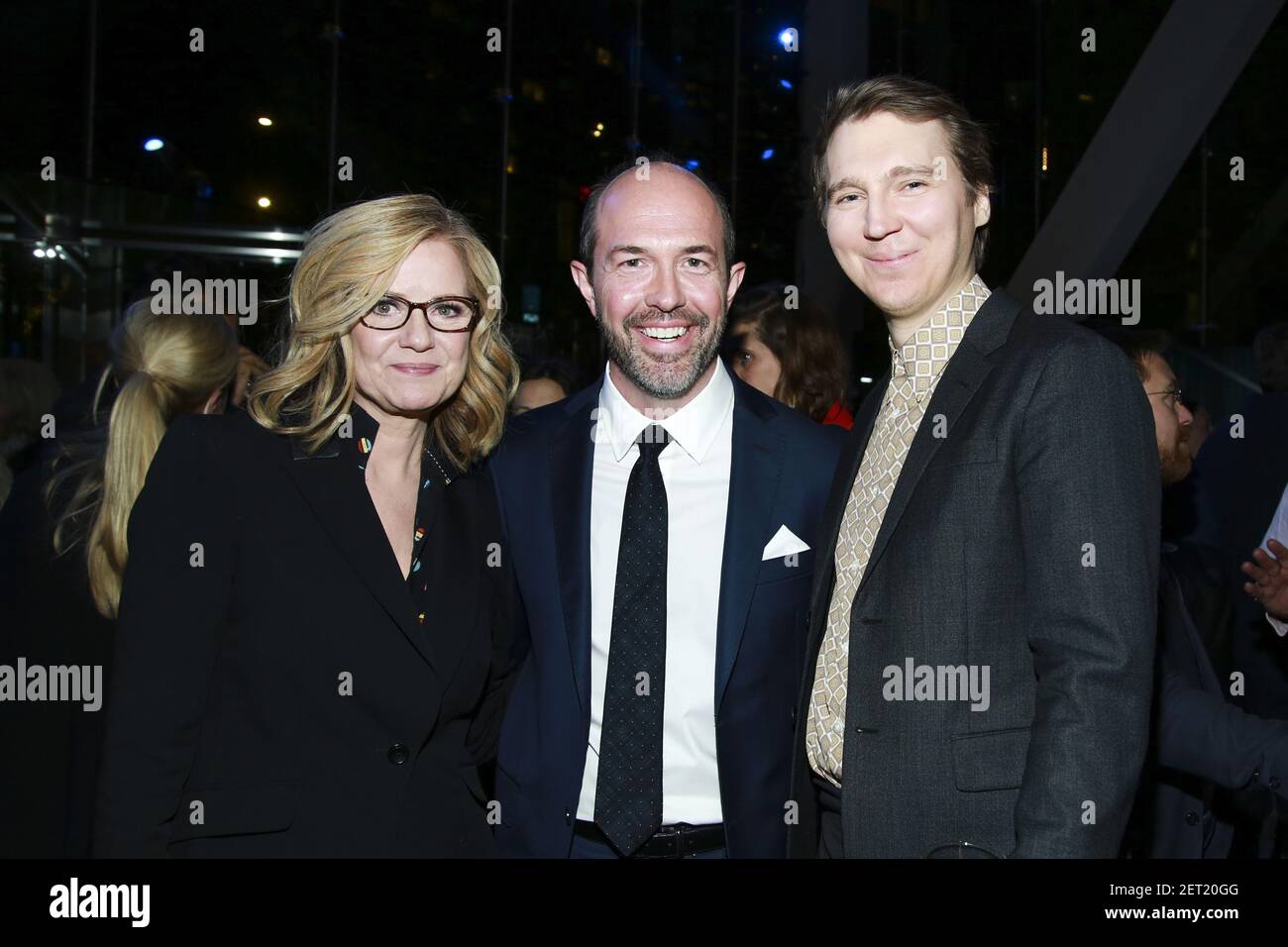 NEW YORK - NOVEMBER 14: Bonnie Hunt, Eric Lange and Paul Dano attend ...