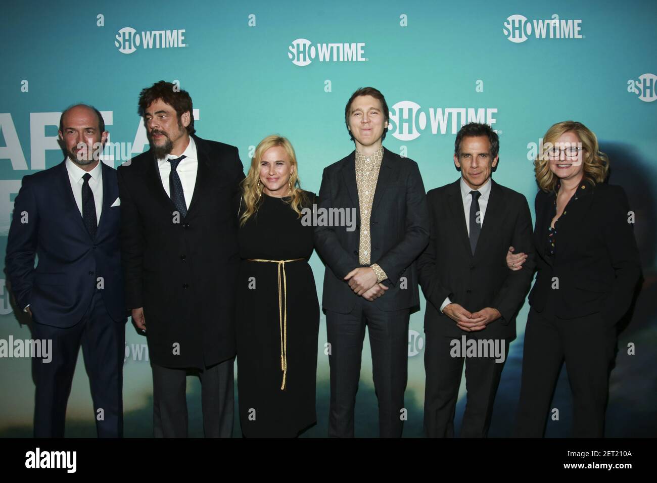 NEW YORK - NOVEMBER 14: Eric Lange, Benicio Del Toro, Patricia Arquette ...