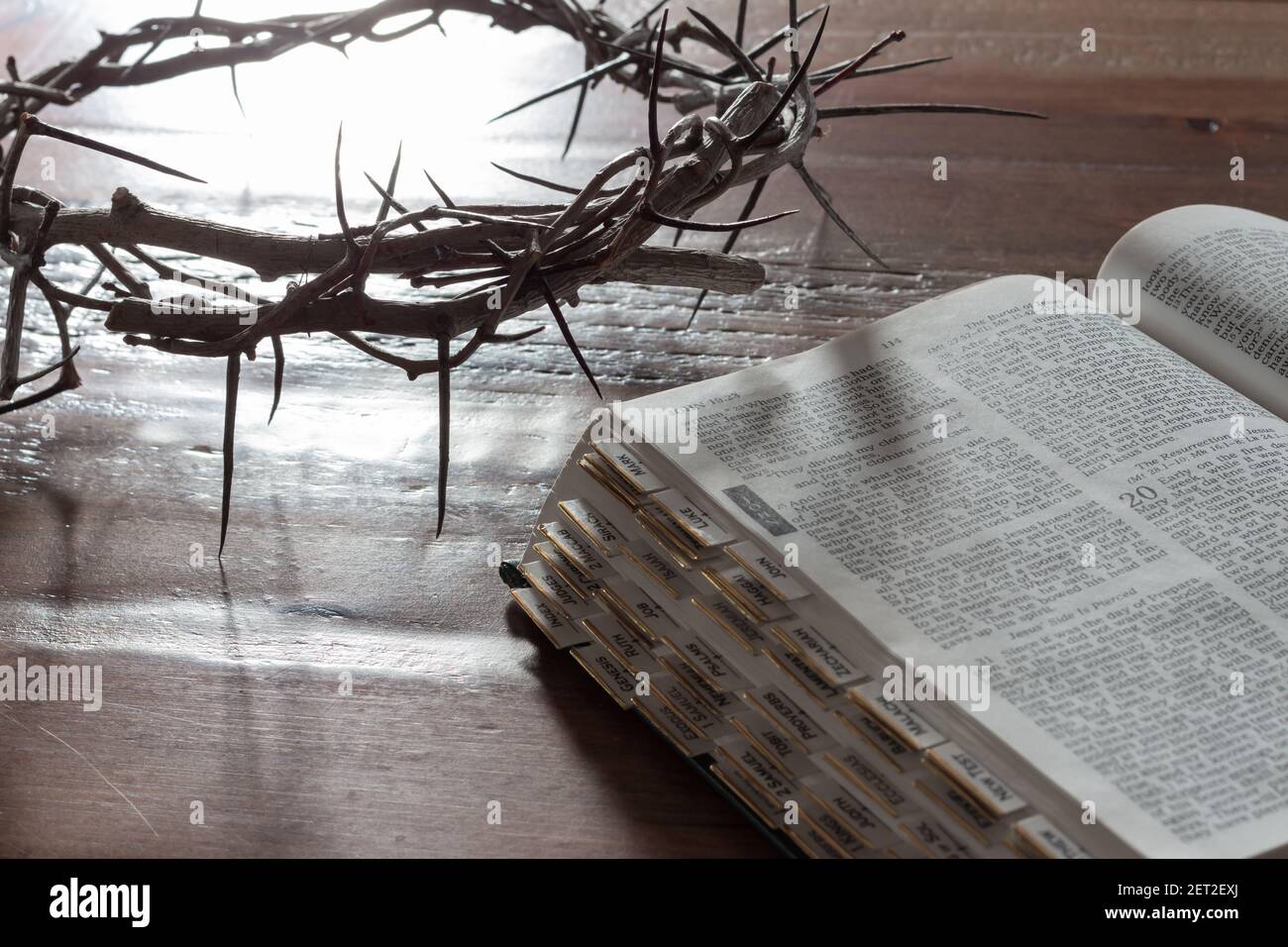 Crown of thorns and Christian bible on a wood table Stock Photo - Alamy