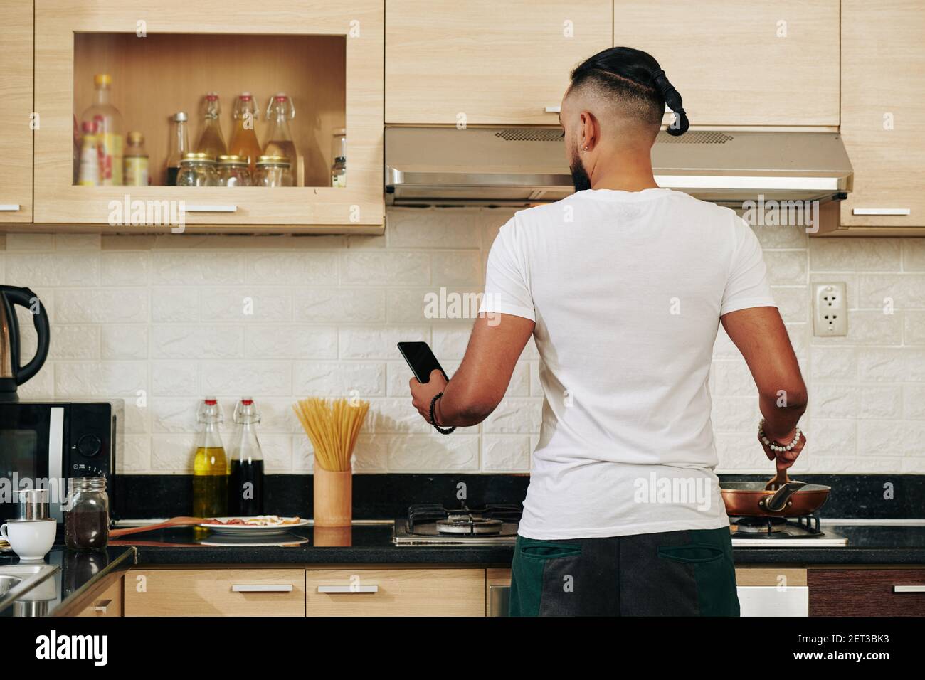 Making breakfast hi-res stock photography and images - Alamy