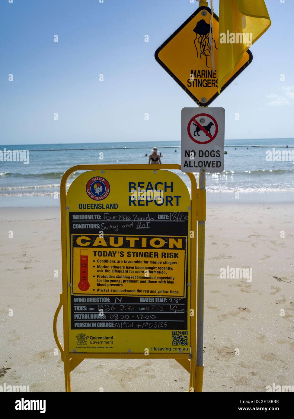 Warning sign on the beach, Four Mile Beach, Port Douglas, Far North ...