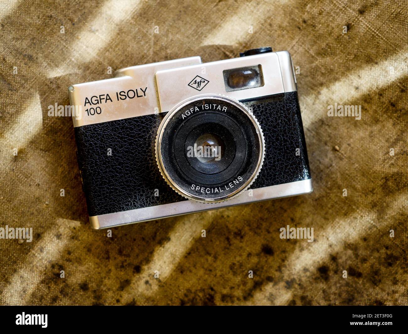 Old agfa 35mm film camera hi-res stock photography and images - Alamy