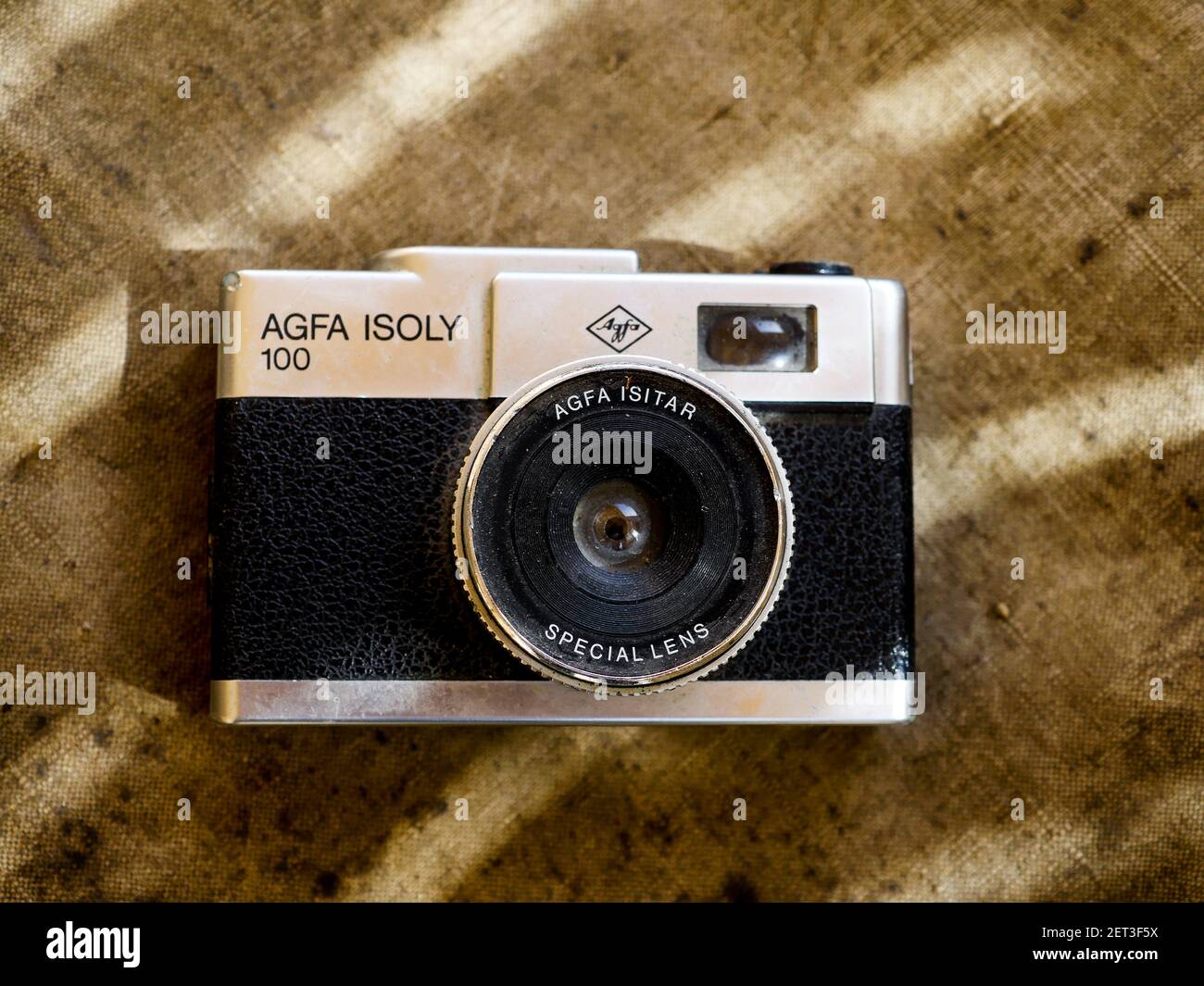 Old agfa 35mm film camera hi-res stock photography and images - Alamy