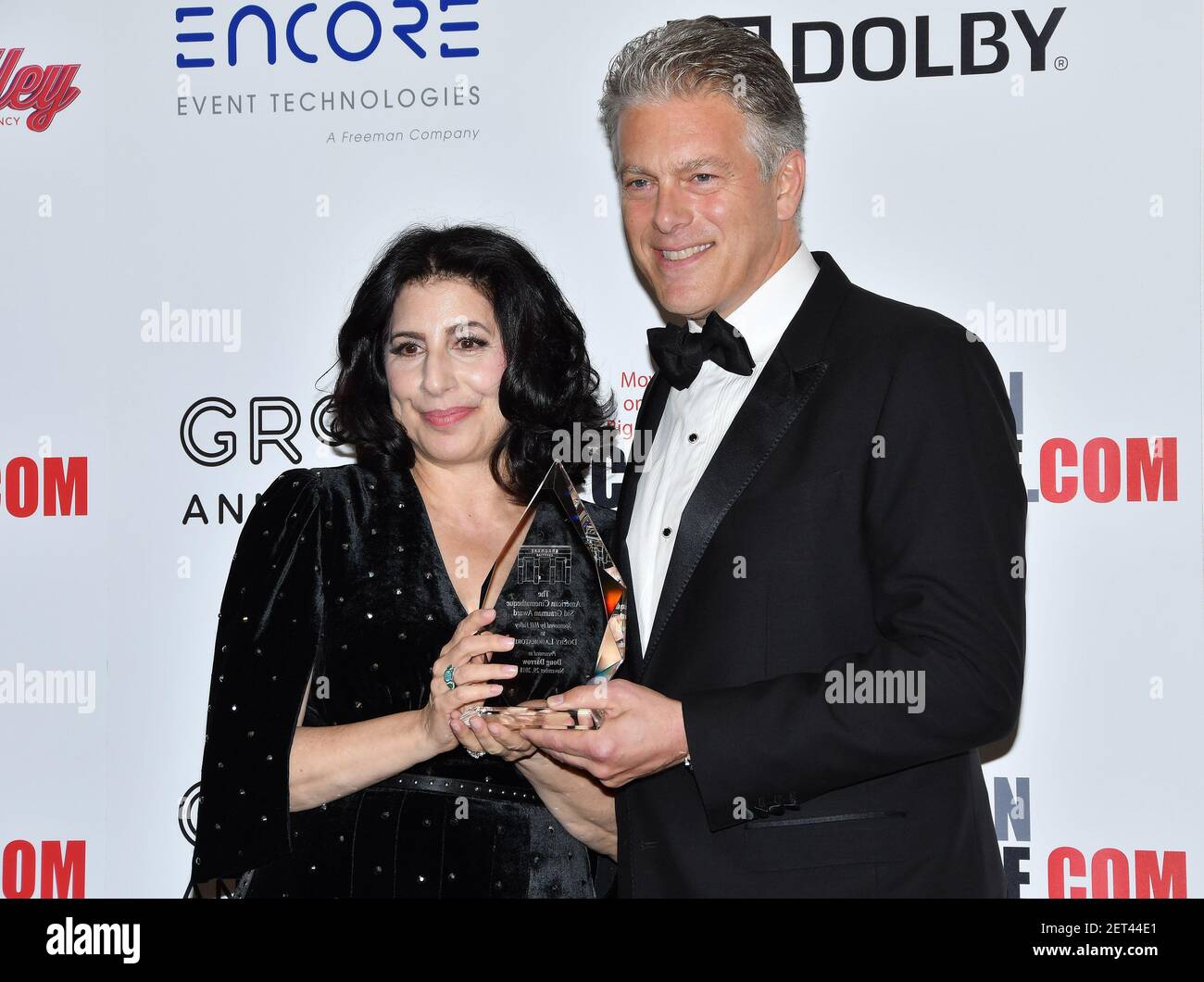 (L-R) Sue Kroll and Sid Grauman Award Recipient Doug Darrow at the 32nd ...