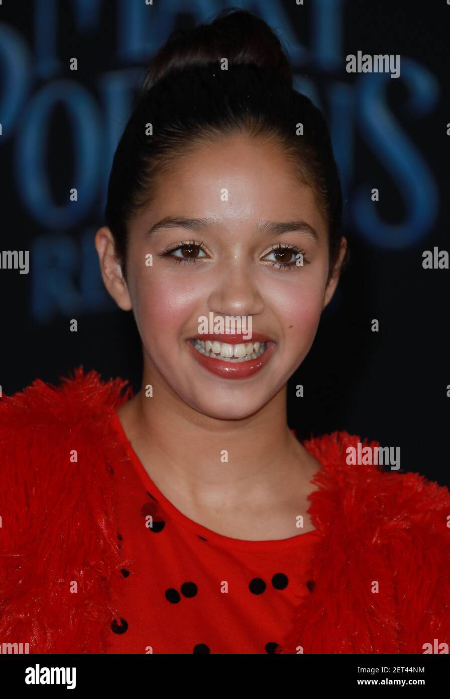 Ruth Righi at the Disney's 'Mary Poppins Returns' Los Angeles Premiere ...